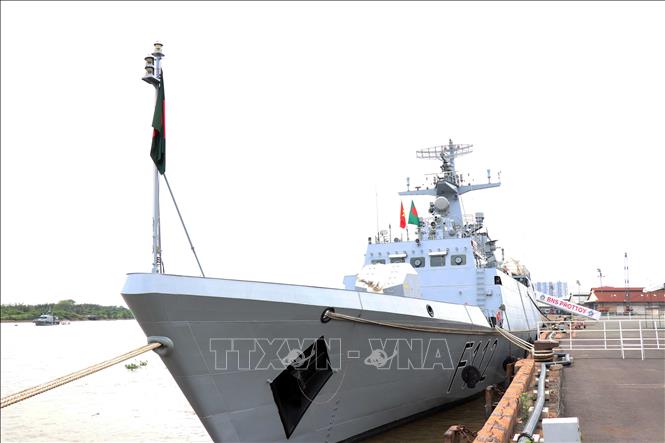 Bangladeshi naval ship starts friendship visit to HCM City - VNA Photos ...