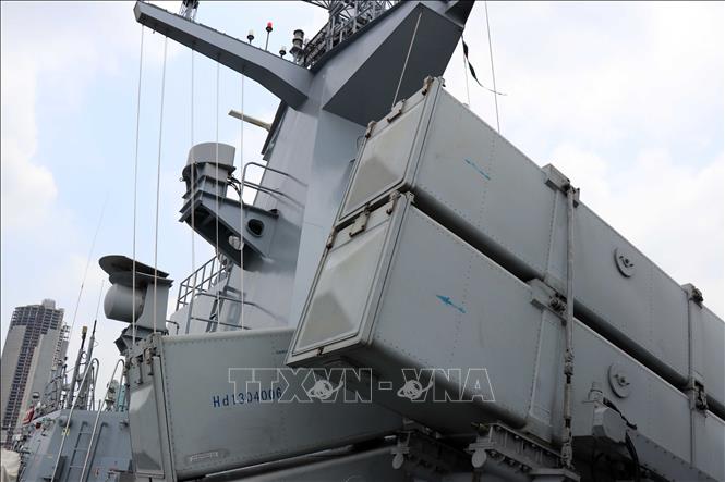 Bangladeshi naval ship starts friendship visit to HCM City - VNA Photos ...