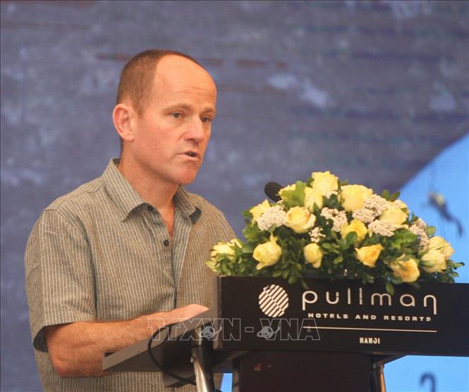 Họp báo quốc tế về chuyến thám hiểm sông ngầm trong Sơn Đoòng hang động ...