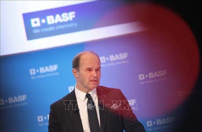 Đức: Tập đoàn hóa chất BASF công bố kế hoạch cắt giảm 6.000 việc làm ...