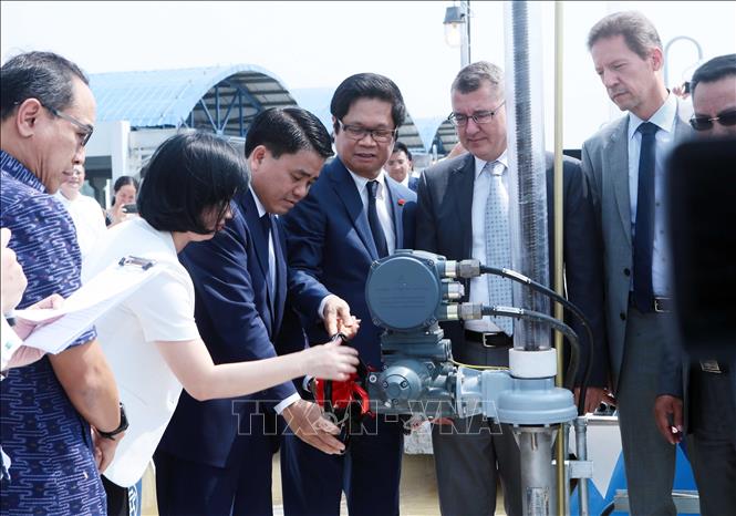 First phase of Duong River surface water plant inaugurated - VNA Photos ...
