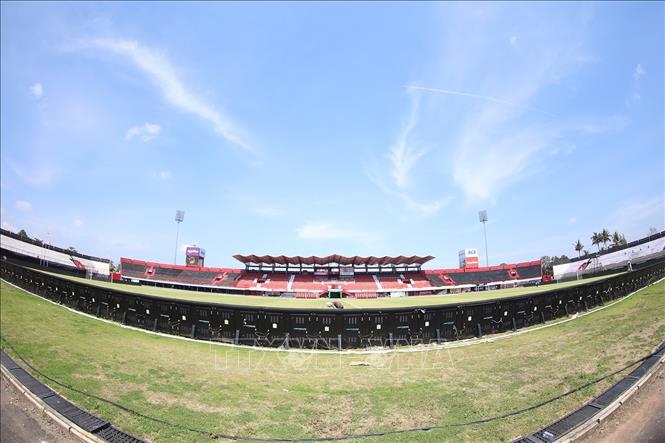 Vòng loại World Cup 2022: Sân Kapten I Wayan Dipta gấp rút chuẩn bị cho ...