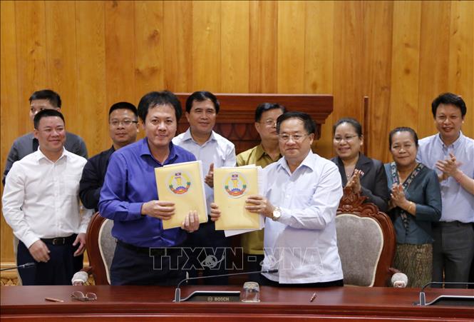 Vietnamese-funded new National Assembly Building handed over to Laos ...