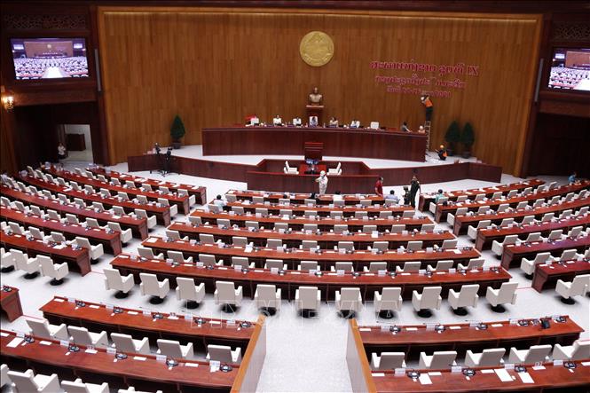 Vietnamese-funded new National Assembly Building handed over to Laos ...