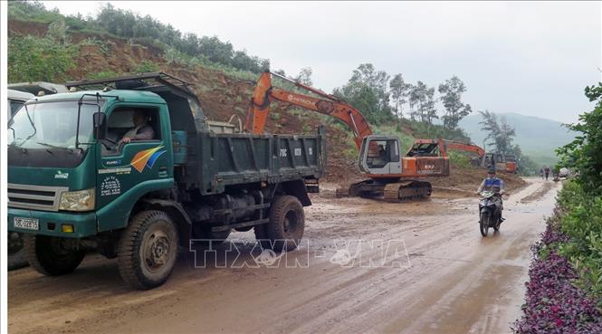 Tập trung khắc phục thiệt hại sau mưa lũ tại Phú Yên - Ảnh thời sự ...