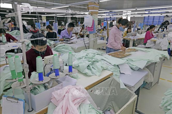 Vietnam’s garment-textile export turnover hits 39 billion USD in 2021 ...