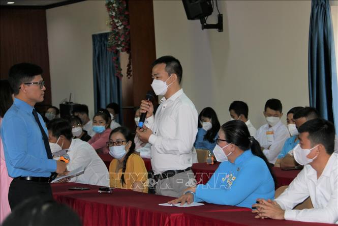 Những “hạt giống đỏ” nảy mần giữa tâm dịch TP. Hồ Chí Minh - Ảnh thời ...