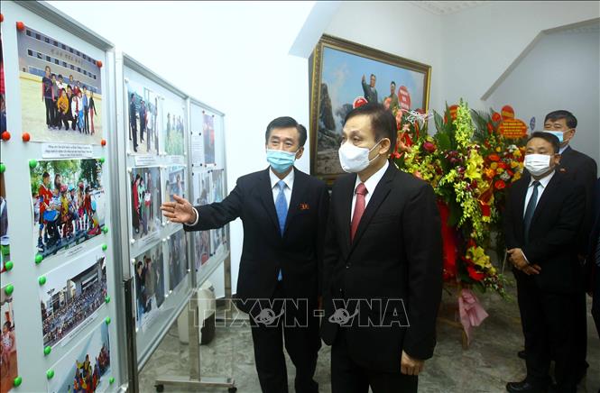 Vietnam always treasures relationship with DPRK: Party official - VNA ...