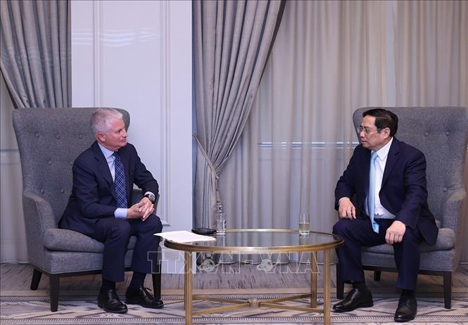 Thủ tướng Phạm Minh Chính tiếp Lãnh đạo Tập đoàn Warburg Pincus - Ảnh ...