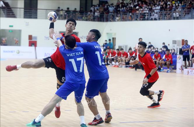 SEA Games 31: Vietnam wins gold in men’s indoor handball - VNA Photos ...