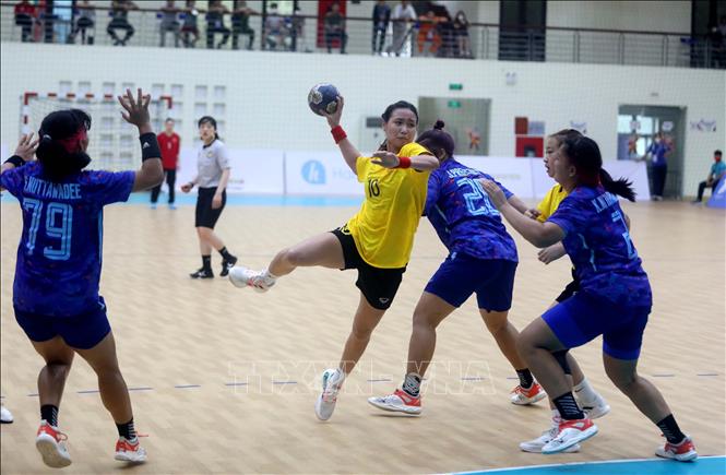 SEA Games 31: Vietnam win women’s indoor handball - VNA Photos ...