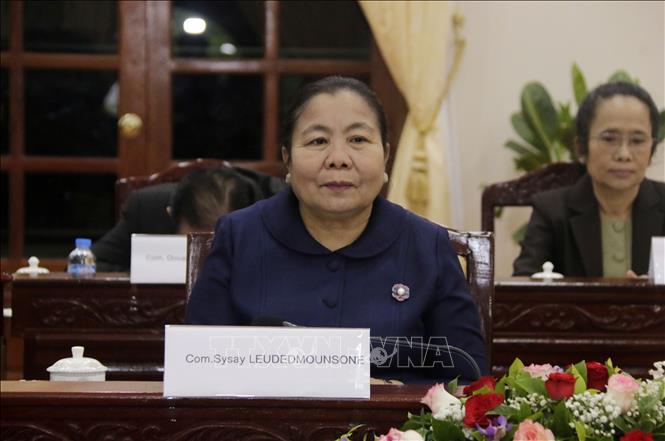 Trưởng Ban Tổ chức Trung ương Trương Thị Mai thăm và làm việc tại Lào ...