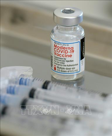 Mỹ phê duyệt sử dụng vaccine của ngừa COVID-19 của Pfizer và Moderna ...
