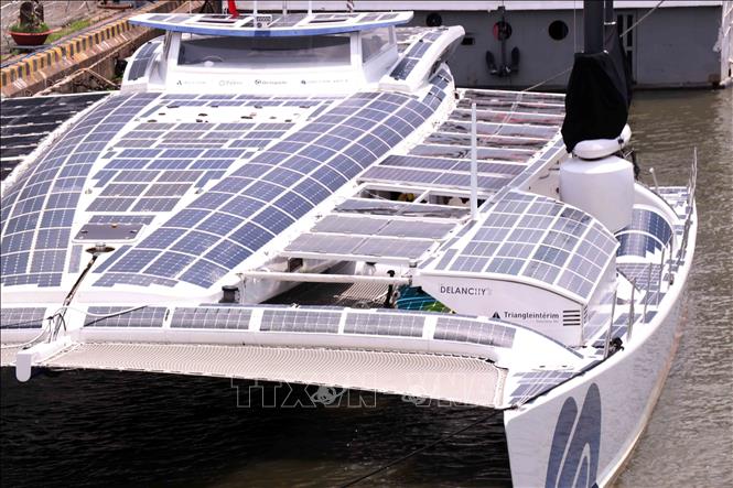 World’s first zero-emission boat visits HCM City - VNA Photos - Vietnam ...