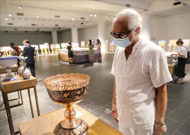 Exhibition of Iranian art heritage opens in Hanoi - VNA Photos ...
