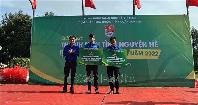 Kon Tum: Ra quân Chiến dịch tình nguyện “Hành Quân xanh” - Ảnh thời sự ...