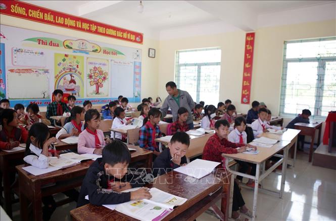 Lai Châu: Sìn Hồ gặp nhiều khó khăn thiếu thốn trong triển khai giáo ...