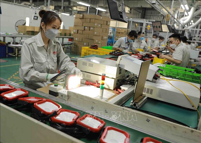 Hanoi develops key industrial products - VNA Photos - Vietnam News ...