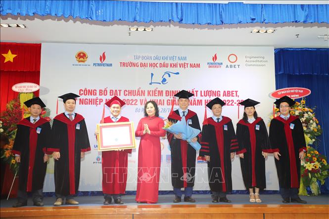 First Vietnamese university accredited with ABET petroleum training ...
