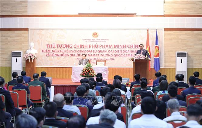 PM appreciates contributions by overseas Vietnamese in Cambodia - VNA ...