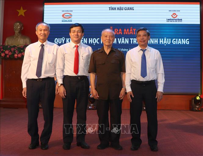 Ra mắt Quỹ khuyến học Phạm Văn Trà - tỉnh Hậu Giang - Ảnh thời sự trong ...