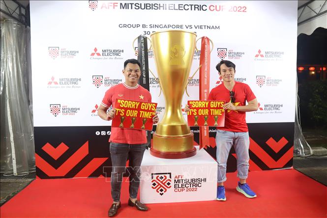 AFF Cup 2022: Sắc đỏ ngập tràn sân vận động Jalan Besar cổ vũ cho tuyển ...