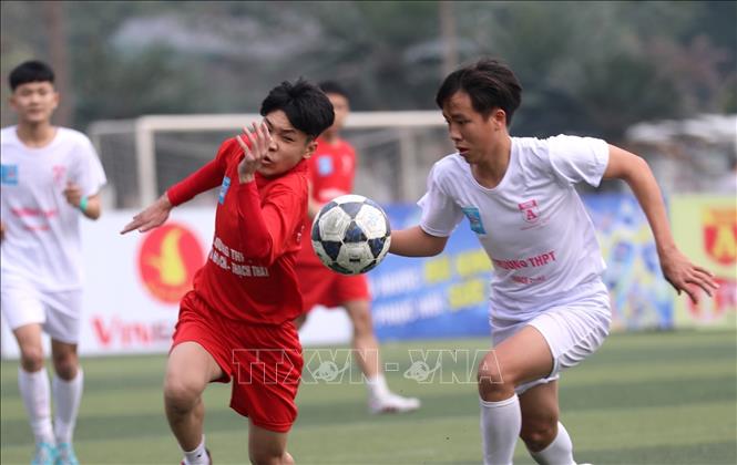 THPT Phan Huy Chú - Thạch Thất đoạt Cúp vô địch Giải bóng đá học sinh THPT Hà Nội - An ninh Thủ ...