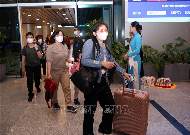 Vietnam ready to welcome back Chinese visitors - VNA Photos - Vietnam ...