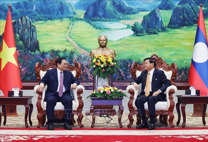 Prime Minister Pham Minh Chinh Meets Lao Leader Vna Photos Vietnam