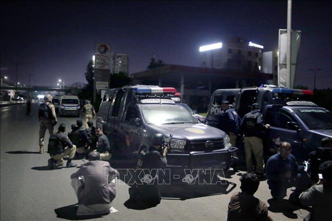 Lực lượng Taliban ở Pakistan tấn công cơ quan cảnh sát thành phố ...