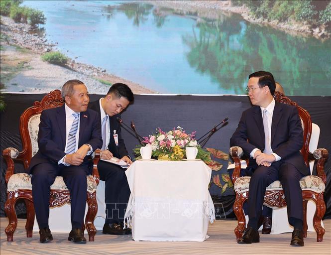 President Vo Van Thuong hosts Laos-Vietnam Friendship Association’s ...