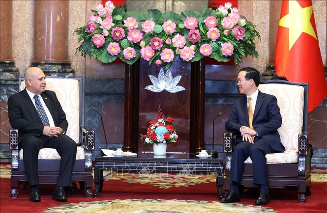 President hosts Cuban Communist Party official - VNA Photos - Vietnam ...