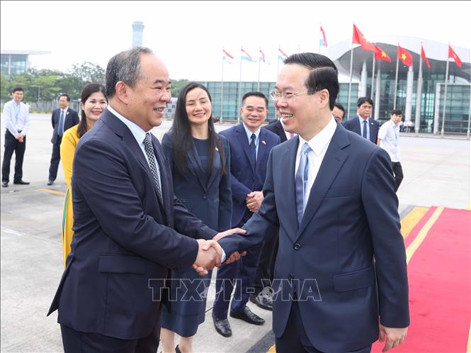 Chủ tịch nước Võ Văn Thưởng lên đường tham dự Lễ đăng quang của Nhà vua ...