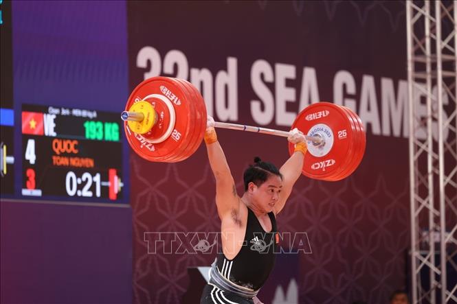 SEA Games 32: Nguyễn Quốc Toàn phá kỷ lục SEA Games môn Cử tạ hạng 89kg nam - Ảnh thời sự quốc ...