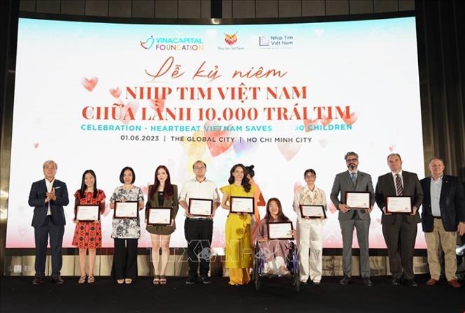 Thành phố Hồ Chí Minh: Lễ kỷ niệm Nhịp tim Việt Nam chữa lành 10.000 ...
