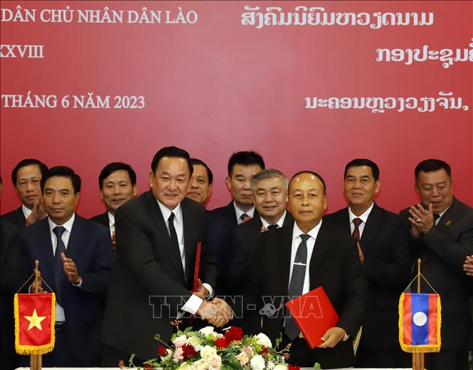 Vietnam, Lao review search for remains of Vietnamese soldiers, experts ...