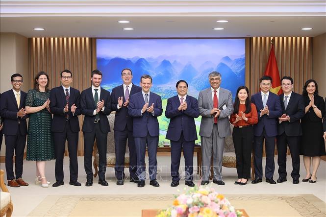 Prime Minister hosts IMF’s Article IV consultation team - VNA Photos ...