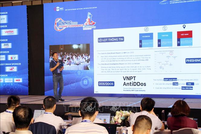 Sự kiện VNNIC Internet Conference 2023 về quản trị Internet trong kỷ ...
