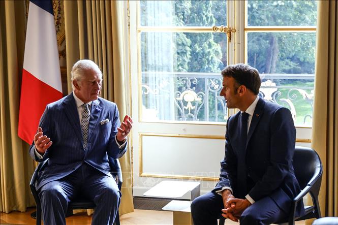 Nhà vua Anh Charles III thăm chính thức Pháp - Ảnh thời sự quốc tế ...