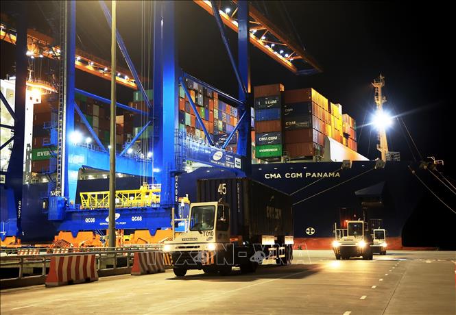 Vietnam posts trade surplus of 21.68 billion USD in nine months - VNA ...