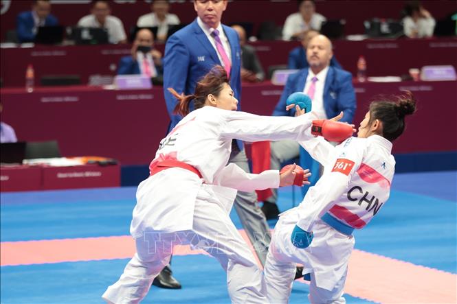 ASIAD 2023: first gold for Vietnamese karate team - VNA Photos ...