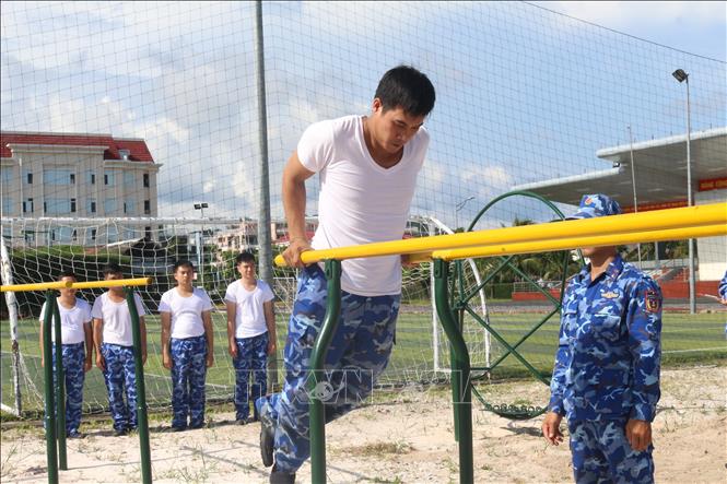 Kiểm tra thực hiện nhiệm vụ tại Bộ Tư lệnh Vùng Cảnh sát biển 4 - Ảnh ...