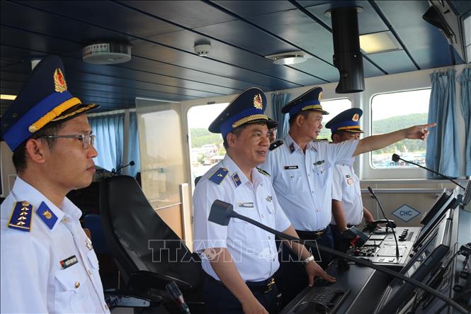 Kiểm tra thực hiện nhiệm vụ tại Bộ Tư lệnh Vùng Cảnh sát biển 4 - Ảnh ...