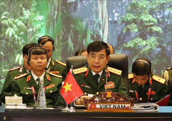 Vietnam attends ADMM Plus in Indonesia - VNA Photos - Vietnam News ...