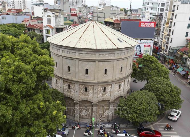 Hanoi’s Hang Dau water tower transformed into art space - VNA Photos ...
