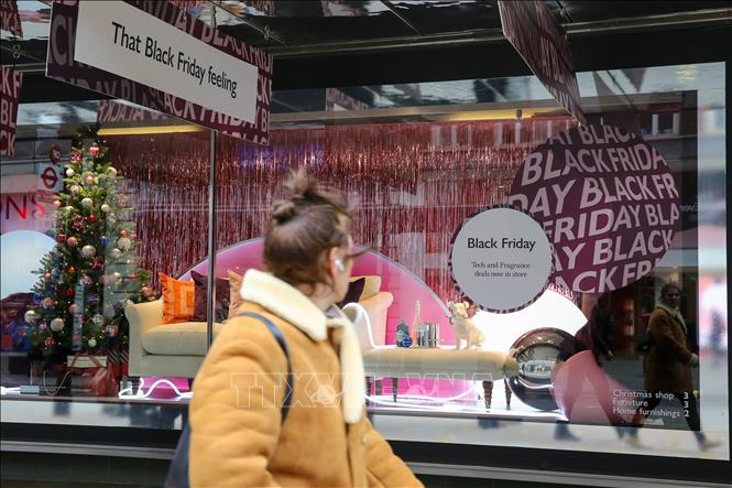 Người dân Anh giảm mua sắm dịp Black Friday - Ảnh thời sự quốc tế ...
