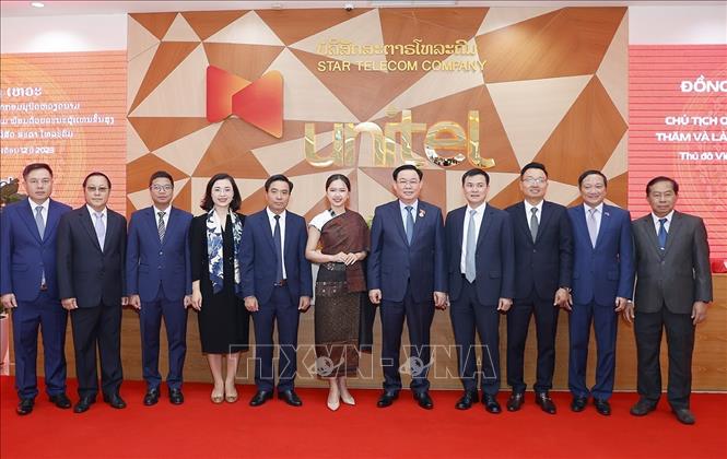 Chủ tịch Quốc hội Vương Đình Huệ thăm Công ty Star Telecom tại Lào - Ảnh thời sự trong nước ...
