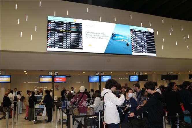 Vietnam Airlines runs new route connecting HCM City to Australia’s ...