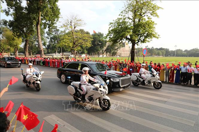 Welcome ceremony with cannon salute held for Chinese Party, State ...