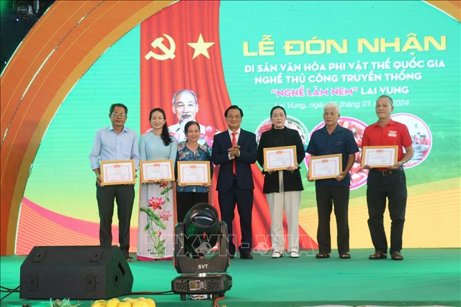 Đồng Tháp: Đón nhận di sản văn hóa phi vật thể quốc gia "Nghề làm nem ...